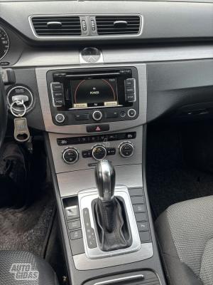 Black Volkswagen Passat 2012 in Panevezys, with an engine capacity of 2.00 L and mileage of 248 thousand km for 4500 €, photo 12 on AUTOMOTO.COM.LV