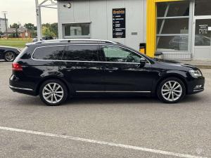 Melns Volkswagen Passat 2012 Jonava, ar dzinēja tilpumu 2.00 L un nobraukumu 330 tūkst. km par 6499 €, foto 12 vietnē AUTOMOTO.COM.LV