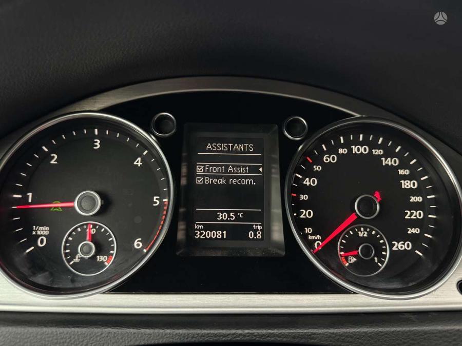 Melns Volkswagen Passat 2012 Jonava, ar dzinēja tilpumu 2.00 L un nobraukumu 330 tūkst. km par 6499 €, foto 34 vietnē AUTOMOTO.COM.LV