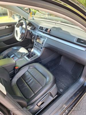 Melns Volkswagen Passat 2012 Tallina, ar dzinēja tilpumu 1.40 L un nobraukumu 219 tūkst. km par 5500 €, foto 6 vietnē AUTOMOTO.COM.LV