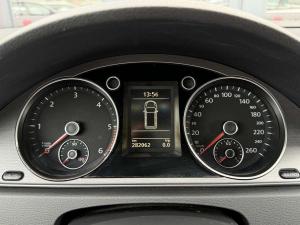 Black Volkswagen Passat 2012 in Vilnius, with an engine capacity of 1.97 L and mileage of 282 thousand km for 6400 €, photo 14 on AUTOMOTO.COM.LV