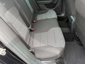 Black Volkswagen Passat 2012 in Vilnius, with an engine capacity of 1.97 L and mileage of 282 thousand km for 6400 €, photo 24 on AUTOMOTO.COM.LV