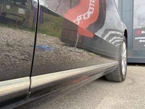 Black Volkswagen Passat 2012 in Vilnius, with an engine capacity of 1.97 L and mileage of 282 thousand km for 6400 €, photo 43 on AUTOMOTO.COM.LV