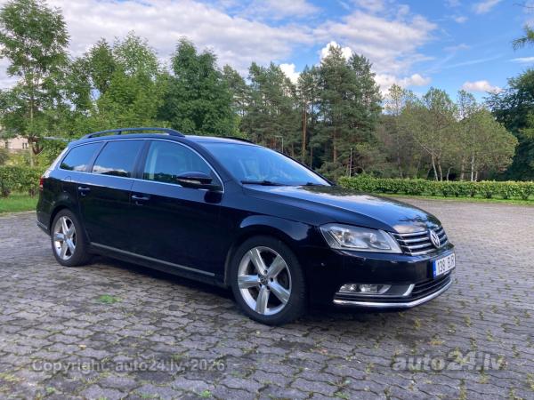 Black Volkswagen Passat 2012 in Viljandi, with an engine capacity of 2.00 L and mileage of 222 thousand km for 5199 €, photo 5 on AUTOMOTO.COM.LV