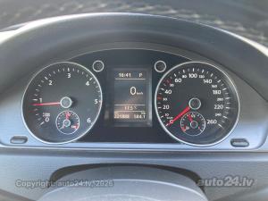 Melns Volkswagen Passat 2012 Viljandi, ar dzinēja tilpumu 2.00 L un nobraukumu 222 tūkst. km par 5199 €, foto 12 vietnē AUTOMOTO.COM.LV