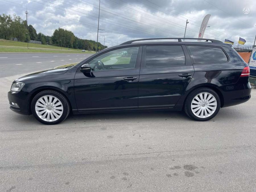 Melns Volkswagen Passat 2012 Kauņa, ar dzinēja tilpumu 1.60 L un nobraukumu 256 tūkst. km par 4650 €, foto 9 vietnē AUTOMOTO.COM.LV