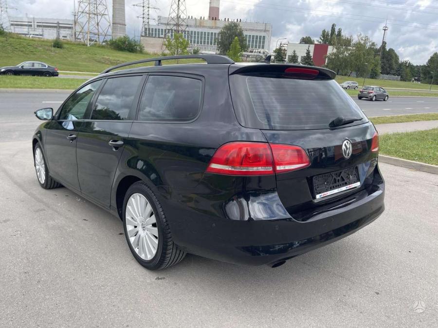 Melns Volkswagen Passat 2012 Kauņa, ar dzinēja tilpumu 1.60 L un nobraukumu 256 tūkst. km par 4650 €, foto 12 vietnē AUTOMOTO.COM.LV