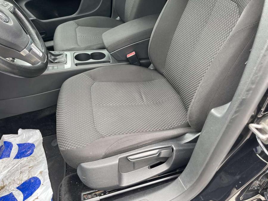Melns Volkswagen Passat 2012 Kauņa, ar dzinēja tilpumu 1.60 L un nobraukumu 256 tūkst. km par 4650 €, foto 22 vietnē AUTOMOTO.COM.LV