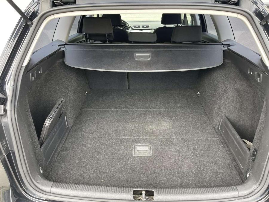 Melns Volkswagen Passat 2012 Kauņa, ar dzinēja tilpumu 1.60 L un nobraukumu 256 tūkst. km par 4650 €, foto 29 vietnē AUTOMOTO.COM.LV