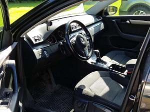 Black Volkswagen Passat 2012 in Vilnius, with an engine capacity of 1.97 L and mileage of 249 thousand km for 4250 €, photo 10 on AUTOMOTO.COM.LV
