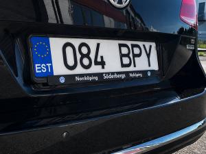 Black Volkswagen Passat 2012 in Parnu, with an engine capacity of 0.00 L and mileage of 281 thousand km for 4900 €, photo 8 on AUTOMOTO.COM.LV