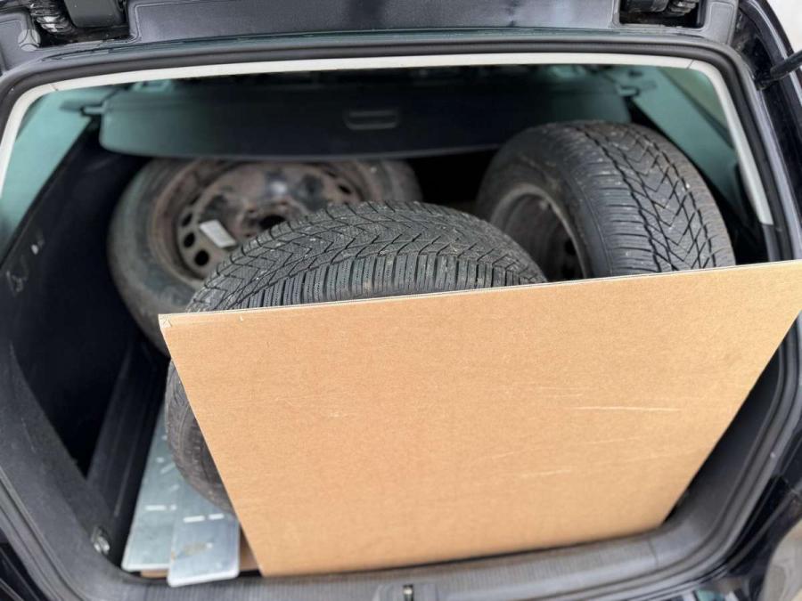 Melns Volkswagen Passat 2012 Kauņa, ar dzinēja tilpumu 2.00 L un nobraukumu 344 tūkst. km par 2600 €, foto 18 vietnē AUTOMOTO.COM.LV