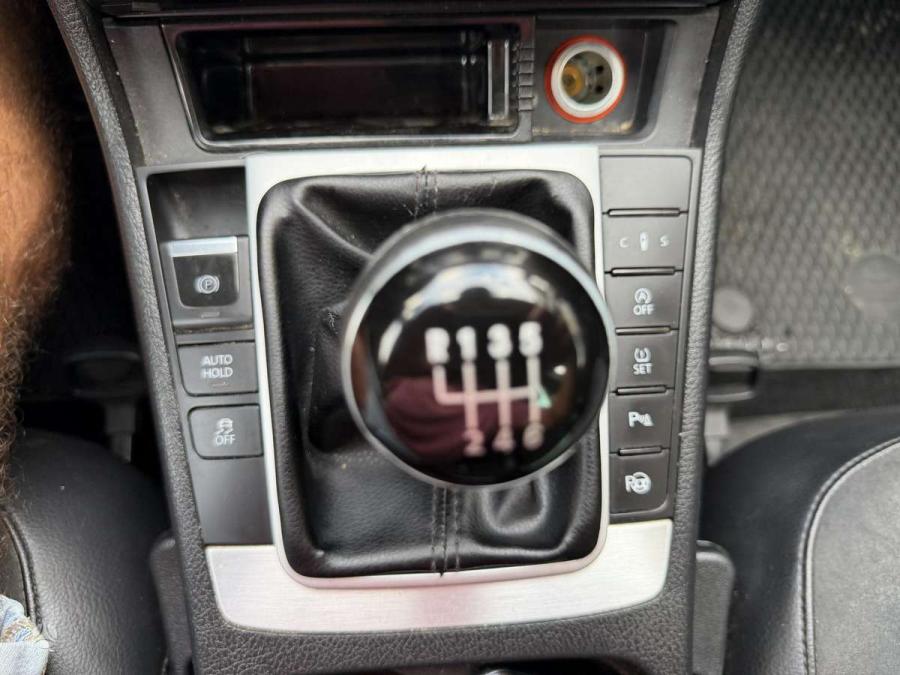 Melns Volkswagen Passat 2012 Kauņa, ar dzinēja tilpumu 2.00 L un nobraukumu 344 tūkst. km par 2600 €, foto 19 vietnē AUTOMOTO.COM.LV
