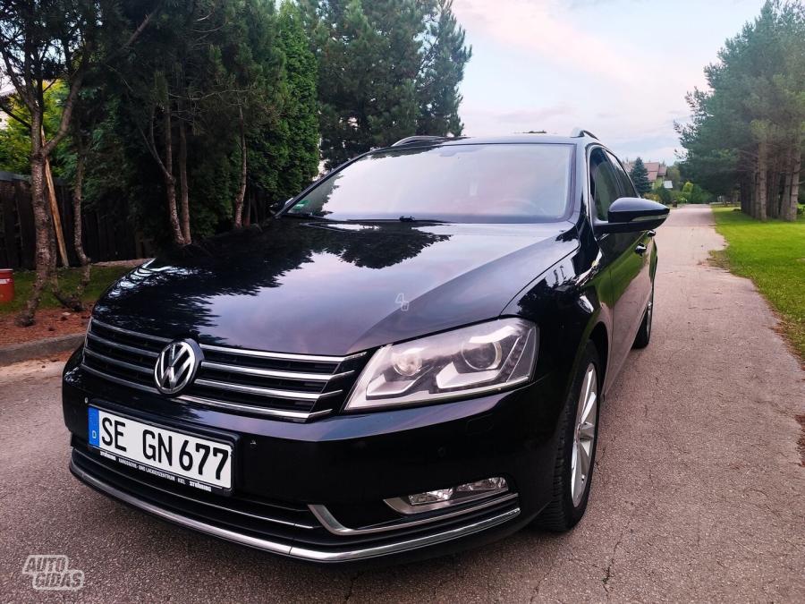 Black Volkswagen Passat 2012 in Mazeikiai, with an engine capacity of 2.00 L and mileage of 248 thousand km for 5900 €, photo 1 on AUTOMOTO.COM.LV
