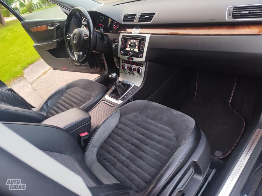 Black Volkswagen Passat 2012 in Mazeikiai, with an engine capacity of 2.00 L and mileage of 248 thousand km for 5900 €, photo 18 on AUTOMOTO.COM.LV