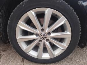 Black Volkswagen Passat 2012 in Mazeikiai, with an engine capacity of 2.00 L and mileage of 248 thousand km for 5900 €, photo 35 on AUTOMOTO.COM.LV