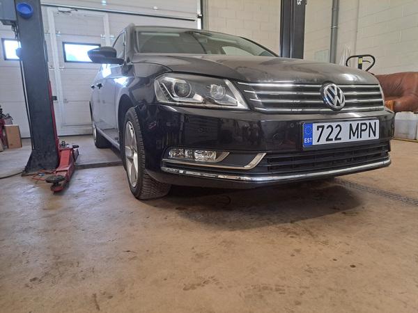Black Volkswagen Passat 2012 in Tallinn, with an engine capacity of 0.00 L and mileage of 261 thousand km for 2000 €, photo 5 on AUTOMOTO.COM.LV