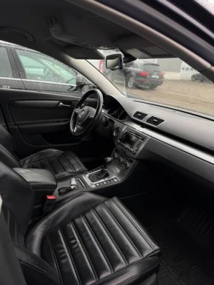 Black Volkswagen Passat 2012 in Tallinn, with an engine capacity of 0.00 L and mileage of 261 thousand km for 2000 €, photo 8 on AUTOMOTO.COM.LV