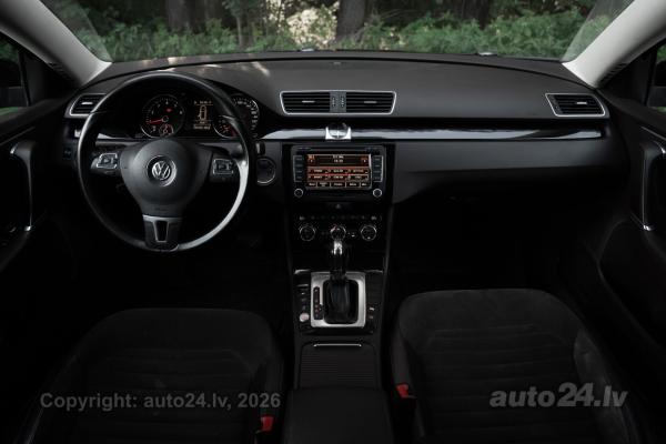 Black Volkswagen Passat 2012 in Tallinn, with an engine capacity of 1.80 L and mileage of 331 thousand km for 5200 €, photo 8 on AUTOMOTO.COM.LV