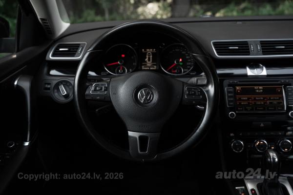 Black Volkswagen Passat 2012 in Tallinn, with an engine capacity of 1.80 L and mileage of 331 thousand km for 5200 €, photo 9 on AUTOMOTO.COM.LV