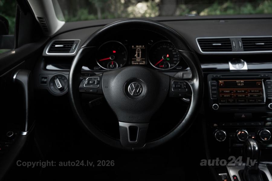 Black Volkswagen Passat 2012 in Tallinn, with an engine capacity of 1.80 L and mileage of 331 thousand km for 5200 €, photo 9 on AUTOMOTO.COM.LV