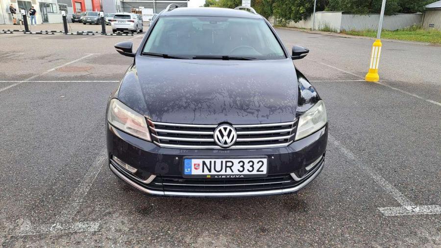 Melns Volkswagen Passat 2012 Viļņa, ar dzinēja tilpumu 1.97 L un nobraukumu 325 tūkst. km par 2999 €, foto 8 vietnē AUTOMOTO.COM.LV