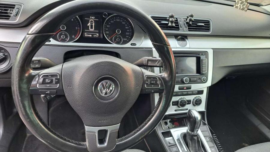 Melns Volkswagen Passat 2012 Viļņa, ar dzinēja tilpumu 1.97 L un nobraukumu 325 tūkst. km par 2999 €, foto 9 vietnē AUTOMOTO.COM.LV
