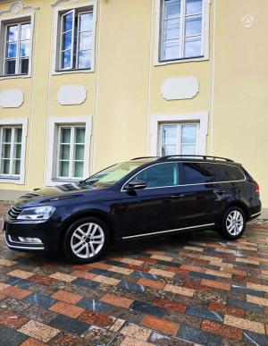 Black Volkswagen Passat 2012 in Kaisiadorys, with an engine capacity of 2.00 L and mileage of 399 thousand km for 4400 €, photo 19 on AUTOMOTO.COM.LV