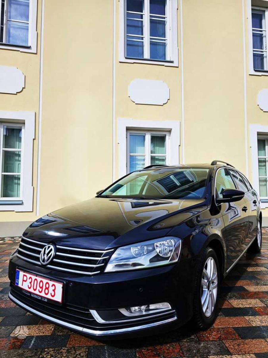 Black Volkswagen Passat 2012 in Kaisiadorys, with an engine capacity of 2.00 L and mileage of 399 thousand km for 4400 €, photo 20 on AUTOMOTO.COM.LV
