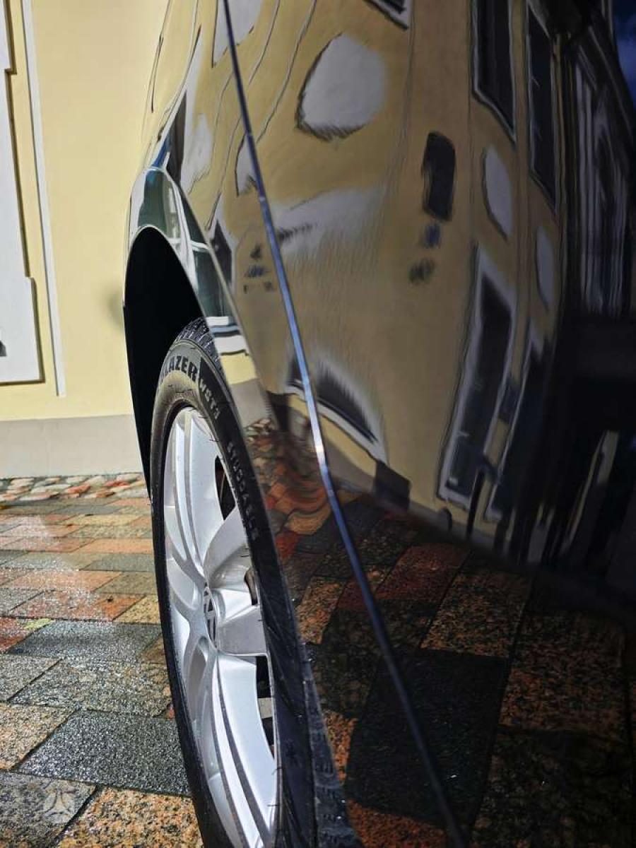 Black Volkswagen Passat 2012 in Kaisiadorys, with an engine capacity of 2.00 L and mileage of 399 thousand km for 4400 €, photo 23 on AUTOMOTO.COM.LV