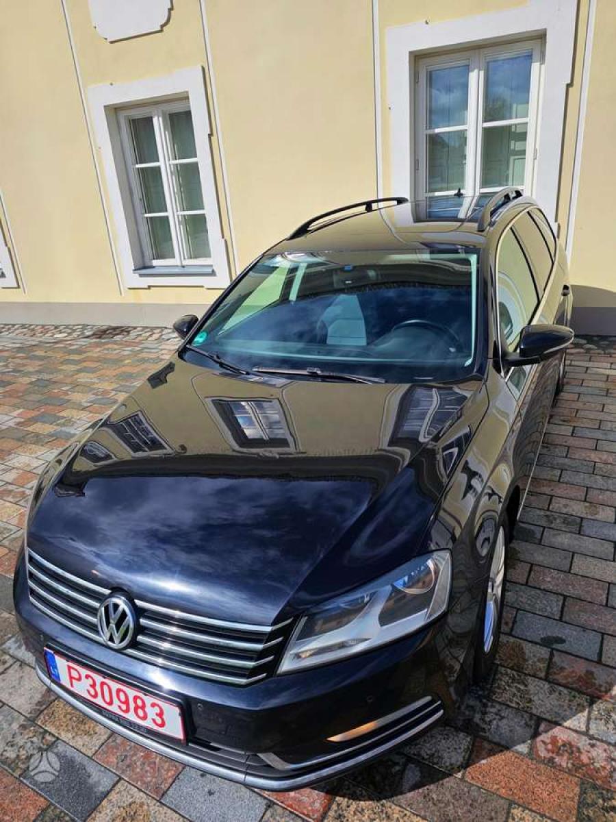 Black Volkswagen Passat 2012 in Kaisiadorys, with an engine capacity of 2.00 L and mileage of 399 thousand km for 4400 €, photo 35 on AUTOMOTO.COM.LV