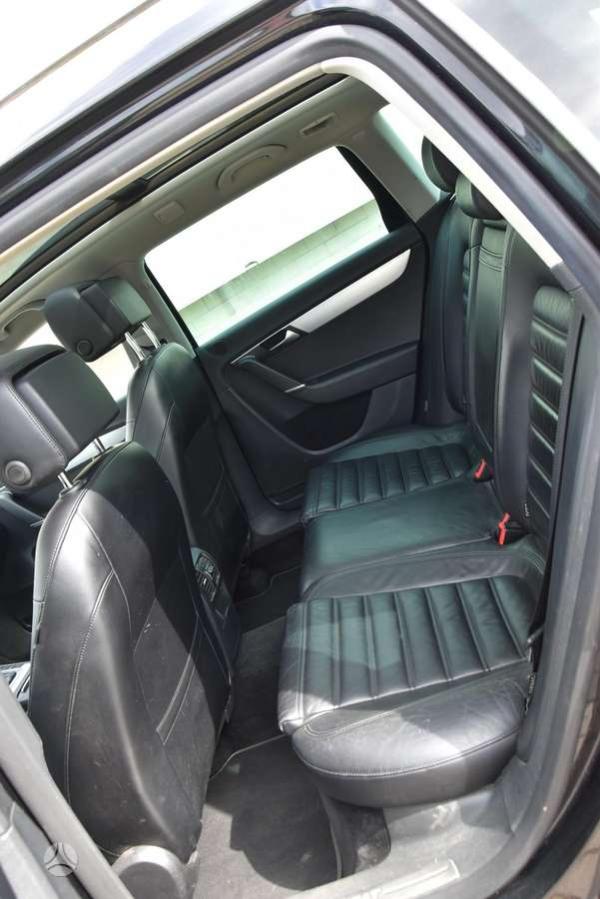 Melns Volkswagen Passat 2012 Viļņa, ar dzinēja tilpumu 1.97 L un nobraukumu 289 tūkst. km par 6300 €, foto 10 vietnē AUTOMOTO.COM.LV