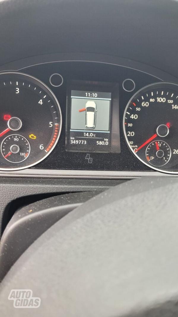 Black Volkswagen Passat 2012 in Kaunas, with an engine capacity of 2.00 L and mileage of 350 thousand km for 4000 €, photo 1 on AUTOMOTO.COM.LV