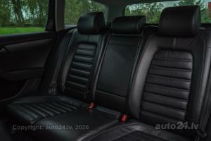 Black Volkswagen Passat 2012 in Tallinn, with an engine capacity of 1.40 L and mileage of 360 thousand km for 3999 €, photo 17 on AUTOMOTO.COM.LV