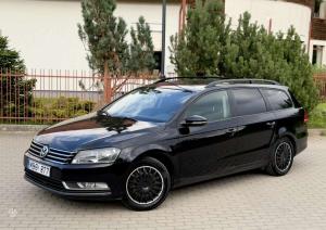 Black Volkswagen Passat 2012 in Vilnius, with an engine capacity of 2.00 L and mileage of 300 thousand km for 3300 €, photo 3 on AUTOMOTO.COM.LV