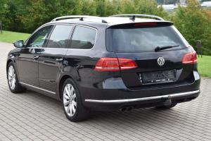 Black Volkswagen Passat 2012 in Vilnius, with an engine capacity of 1.97 L and mileage of 288 thousand km for 5999 €, photo 4 on AUTOMOTO.COM.LV
