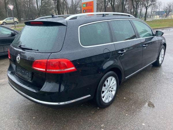 Black Volkswagen Passat 2013 in Kaunas, with an engine capacity of 1.60 L and mileage of 218 thousand km for 5950 €, photo 3 on AUTOMOTO.COM.LV