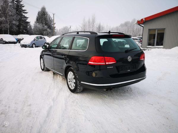 Melns Volkswagen Passat 2013 Radviliškis, ar dzinēja tilpumu 1.97 L un nobraukumu 289 tūkst. km par 5150 €, foto 3 vietnē AUTOMOTO.COM.LV