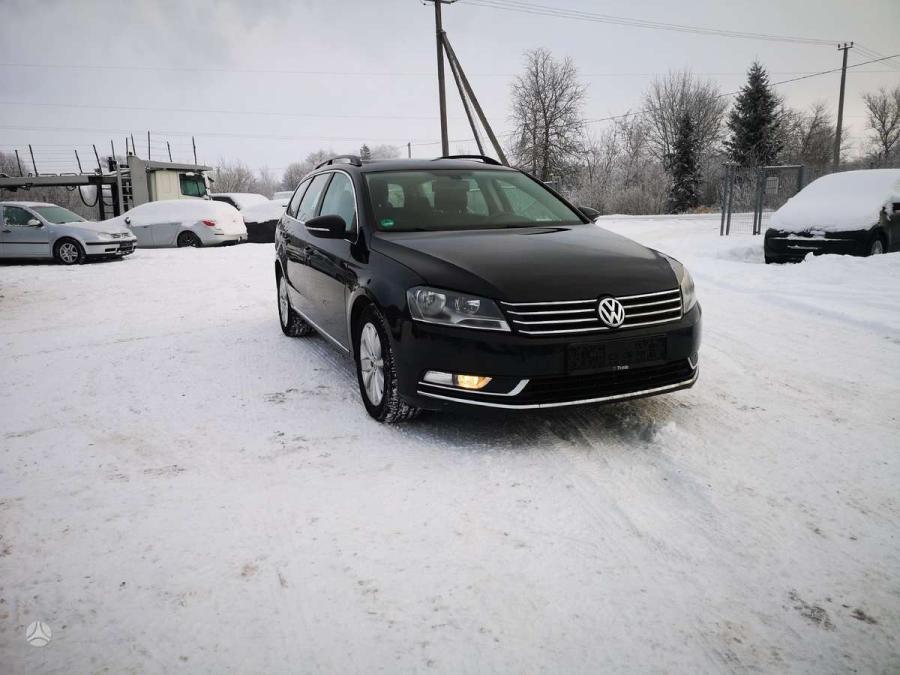 Melns Volkswagen Passat 2013 Radviliškis, ar dzinēja tilpumu 1.97 L un nobraukumu 289 tūkst. km par 5150 €, foto 4 vietnē AUTOMOTO.COM.LV