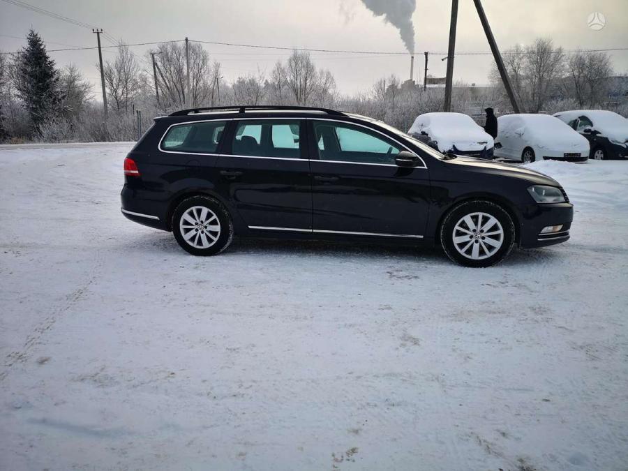 Melns Volkswagen Passat 2013 Radviliškis, ar dzinēja tilpumu 1.97 L un nobraukumu 289 tūkst. km par 5150 €, foto 5 vietnē AUTOMOTO.COM.LV