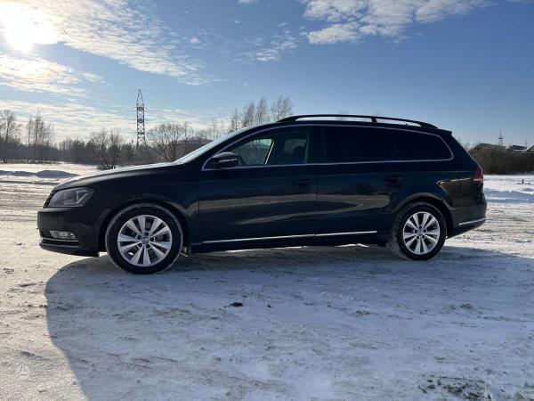 Melns Volkswagen Passat 2013 Kauņa, ar dzinēja tilpumu 1.97 L un nobraukumu 358 tūkst. km par 4500 €, foto 2 vietnē AUTOMOTO.COM.LV