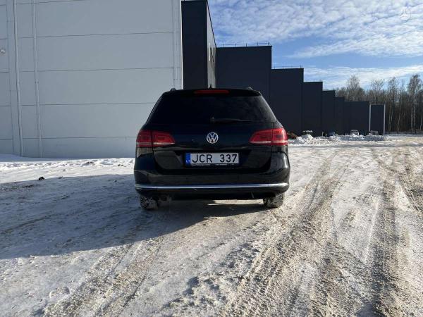 Melns Volkswagen Passat 2013 Kauņa, ar dzinēja tilpumu 1.97 L un nobraukumu 358 tūkst. km par 4500 €, foto 4 vietnē AUTOMOTO.COM.LV