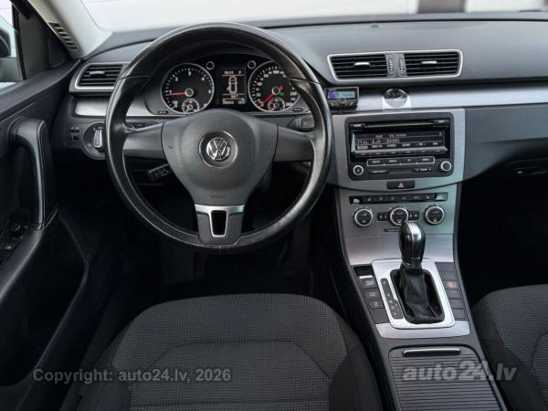 Melns Volkswagen Passat 2013 Tartu, ar dzinēja tilpumu 2.00 L un nobraukumu 240 tūkst. km par 5500 €, foto 7 vietnē AUTOMOTO.COM.LV