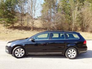 Black Volkswagen Passat 2013 in Vilnius, with an engine capacity of 1.60 L and mileage of 376 thousand km for 3790 €, photo 4 on AUTOMOTO.COM.LV