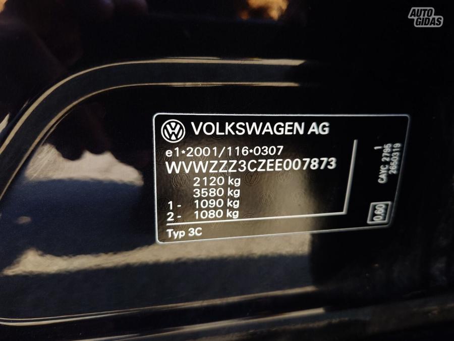 Black Volkswagen Passat 2013 in Vilnius, with an engine capacity of 1.60 L and mileage of 376 thousand km for 3790 €, photo 14 on AUTOMOTO.COM.LV
