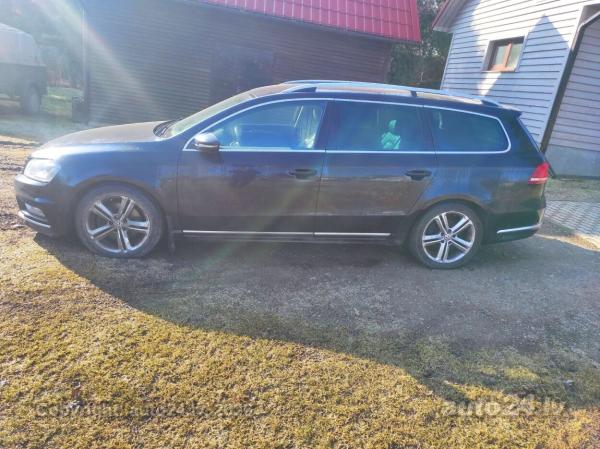 Melns Volkswagen Passat 2013 Kivieli, ar dzinēja tilpumu 2.00 L un nobraukumu 278 tūkst. km par 5750 €, foto 2 vietnē AUTOMOTO.COM.LV