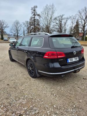 Black Volkswagen Passat 2013 in Tallinn, with an engine capacity of 1.40 L and mileage of 297 thousand km for 6200 €, photo 7 on AUTOMOTO.COM.LV