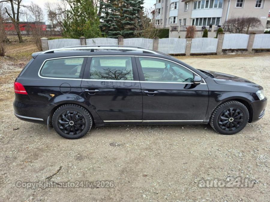 Black Volkswagen Passat 2013 in Tallinn, with an engine capacity of 1.40 L and mileage of 297 thousand km for 6200 €, photo 12 on AUTOMOTO.COM.LV