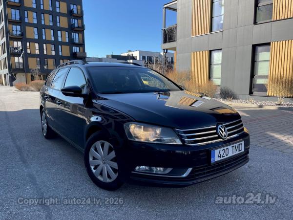 Black Volkswagen Passat 2013 in Tartu, with an engine capacity of 2.00 L and mileage of 370 thousand km for 4200 €, photo 3 on AUTOMOTO.COM.LV