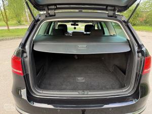 Black Volkswagen Passat 2013 in Alytus, with an engine capacity of 1.60 L and mileage of 254 thousand km for 4699 €, photo 19 on AUTOMOTO.COM.LV